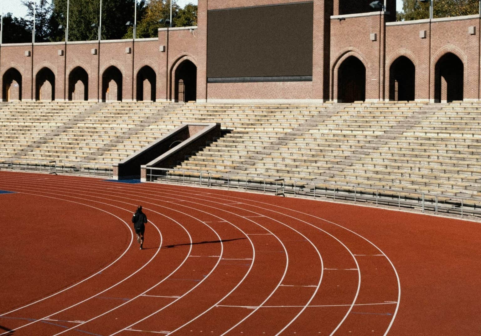 The 6 Most Important Track Workouts for Distance Runners