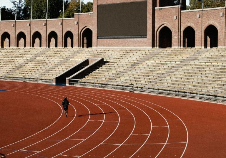 The 6 Most Important Track Workouts for Distance Runners